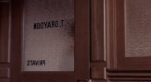 Dramatic Entrance GIF - Dramatic Entrance Me - Discover & Share GIFs